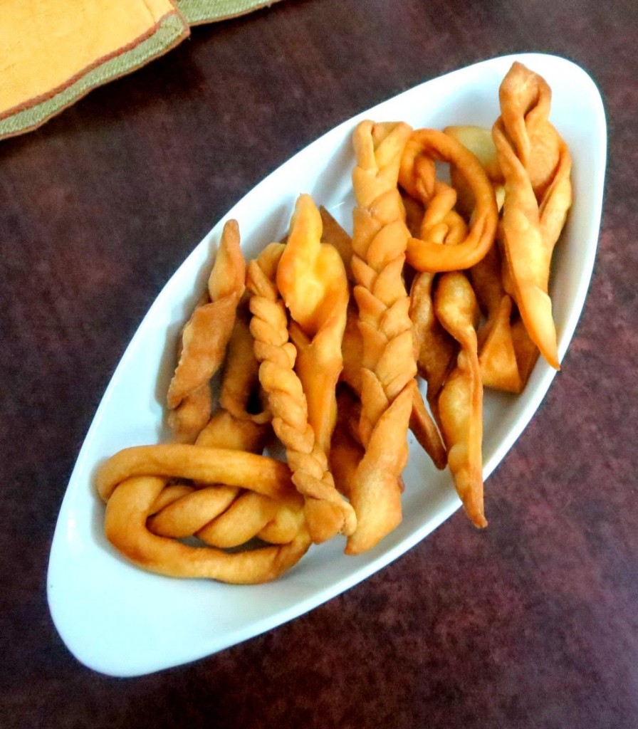 Khapse ~ Deep Fried Traditional Biscuits from Arunachal Pradesh