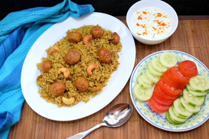 Goli Bhaat | Maharashtrian Varhadi Pulav