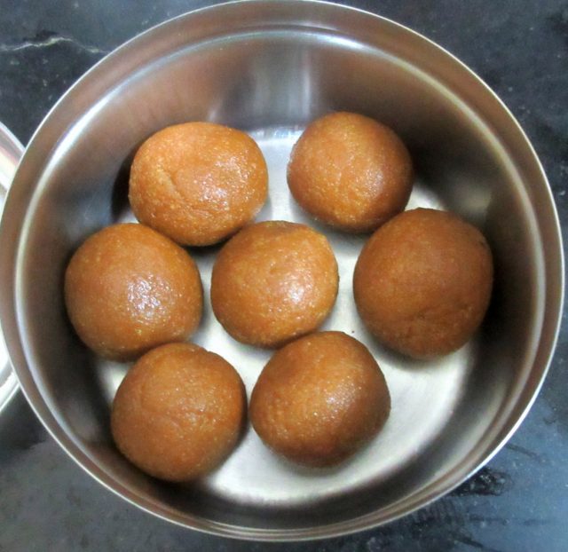 Bandar Laddu | How to make Thokkudu Ladoo